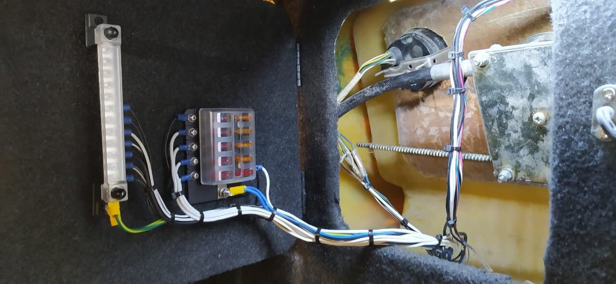 Electrical - Fuse box – Tidal Hook